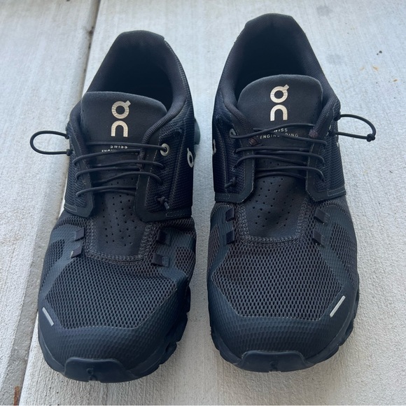 On Running | Shoes | On Running Black Athletic Shoes With Cloudtec Sole ...